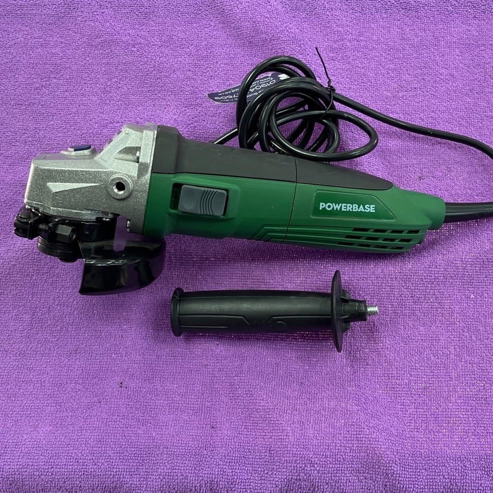 Like New Powerbase 115mm Angle Grinder 230v - Own4Less